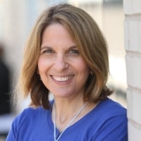 Leaning into uncertainty with Diane Schwartz | On Top of PR podcast