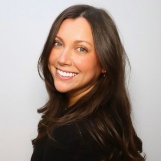 Jessica Jordan | Social Media Director | Axia Public Relations