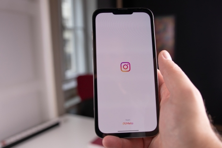 How to turn off Instagram notifications for accounts you manage